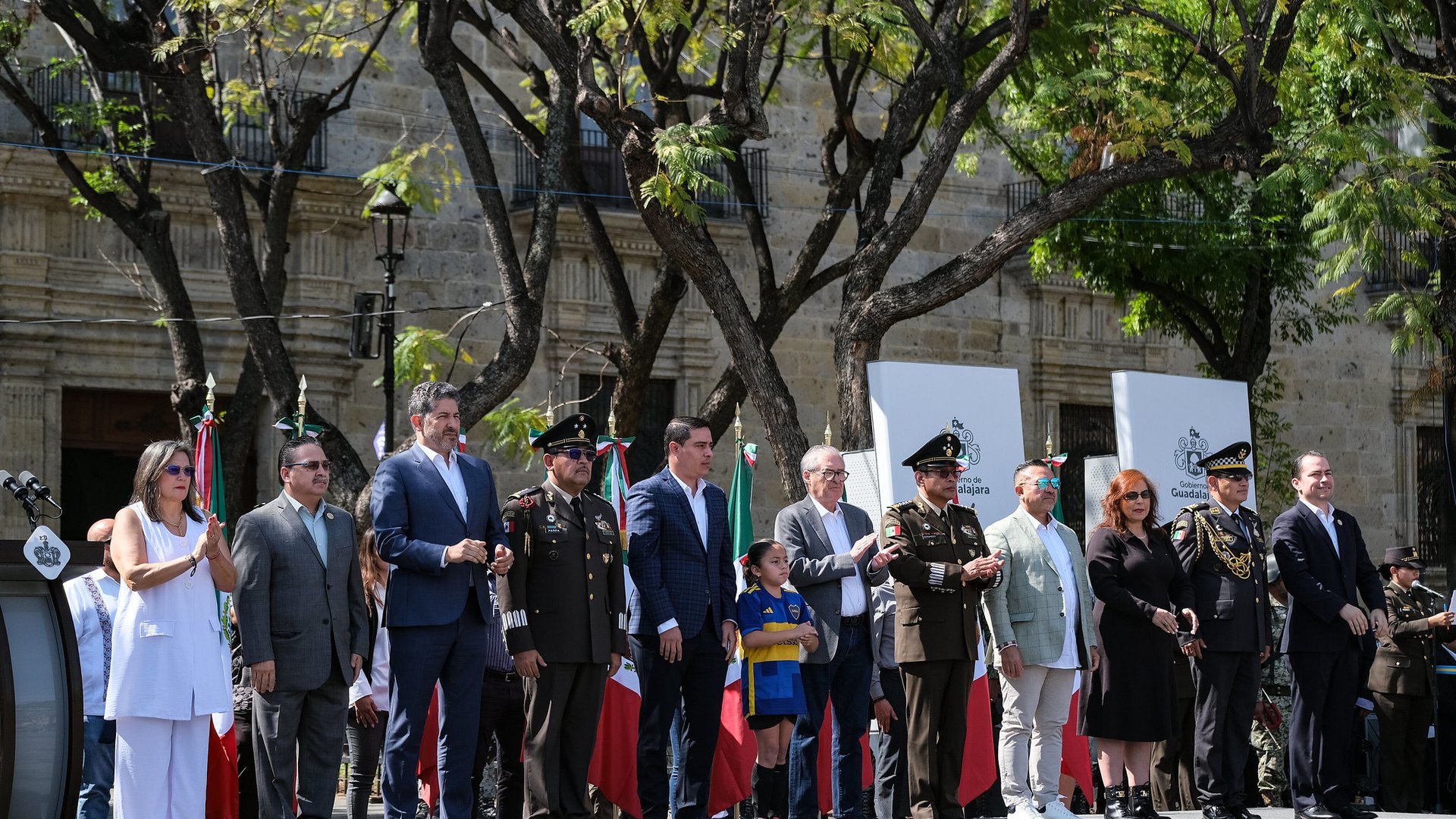 Se conmemoró el Día de la Bandera en Plaza Liberación